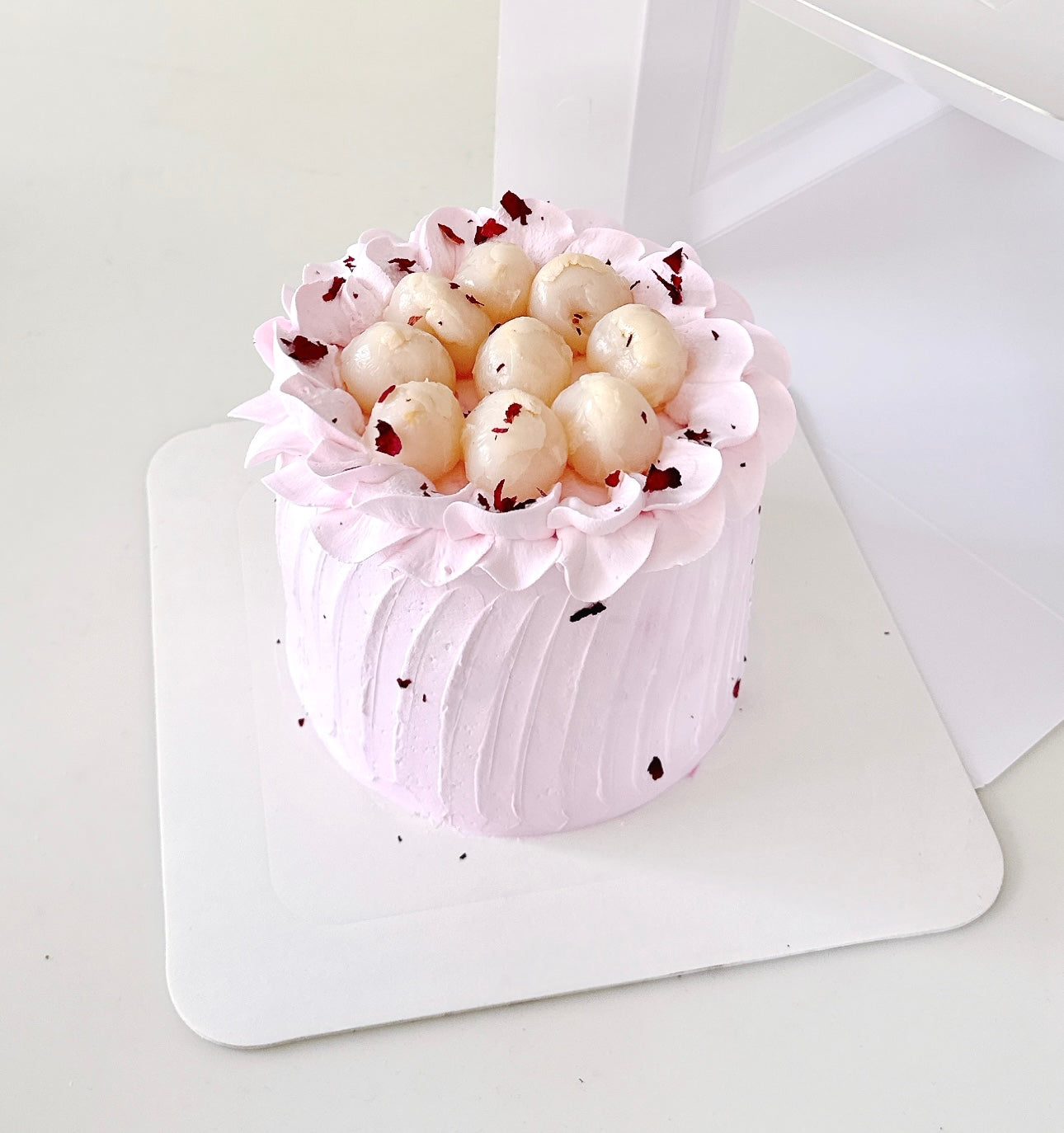 Rose and Lychee Cake – PT'S CAKES